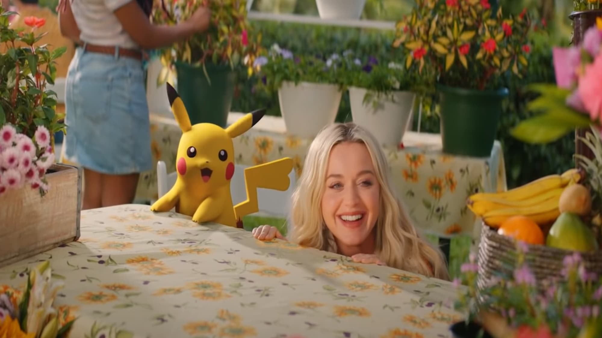 Katy Perry en duo avec Pikachu dans son nouveau clip | SFR ACTUS