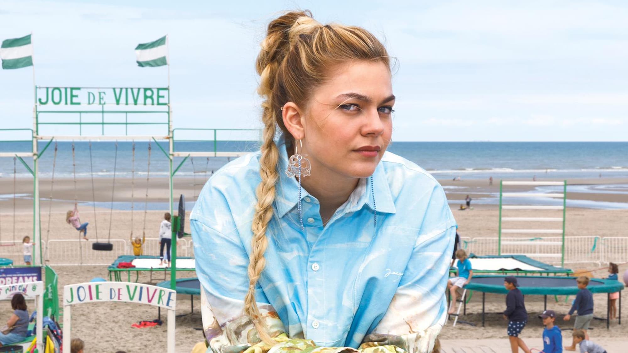 Ce qu'il faut savoir sur le prochain album de Louane | SFR ACTUS