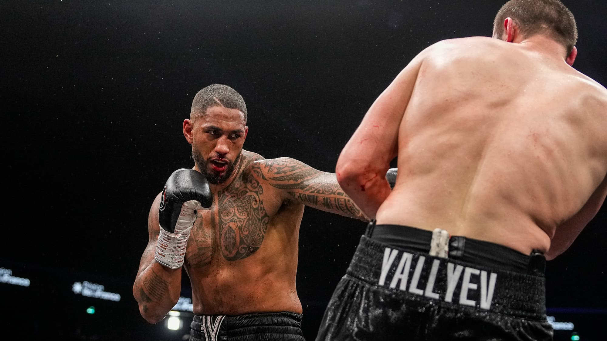 Boxe : Tony Yoka signe avec le promoteur Frank Warren et Queensberry ...