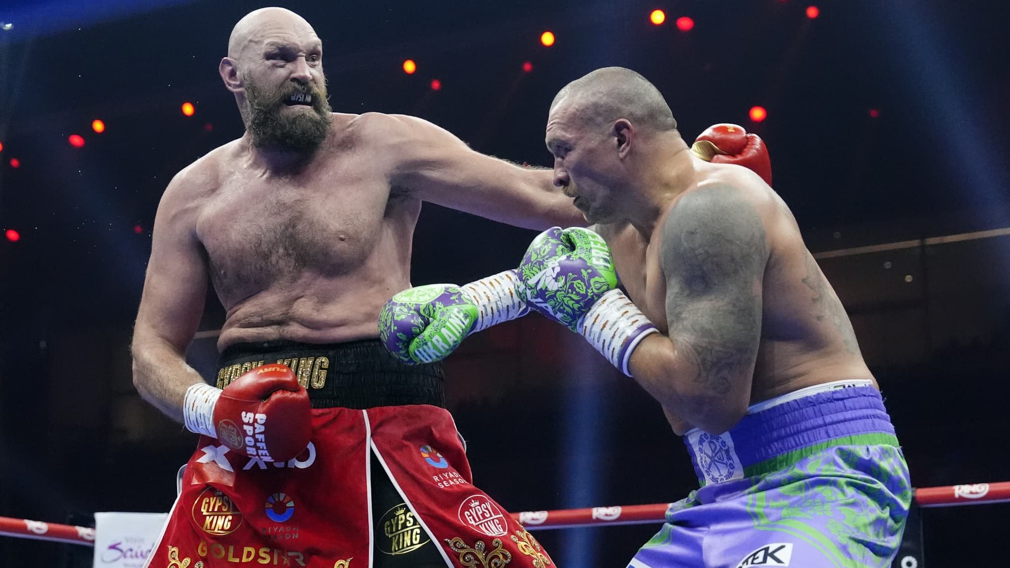 Boxe : Tyson Fury annonce sa retraite | SFR ACTUS