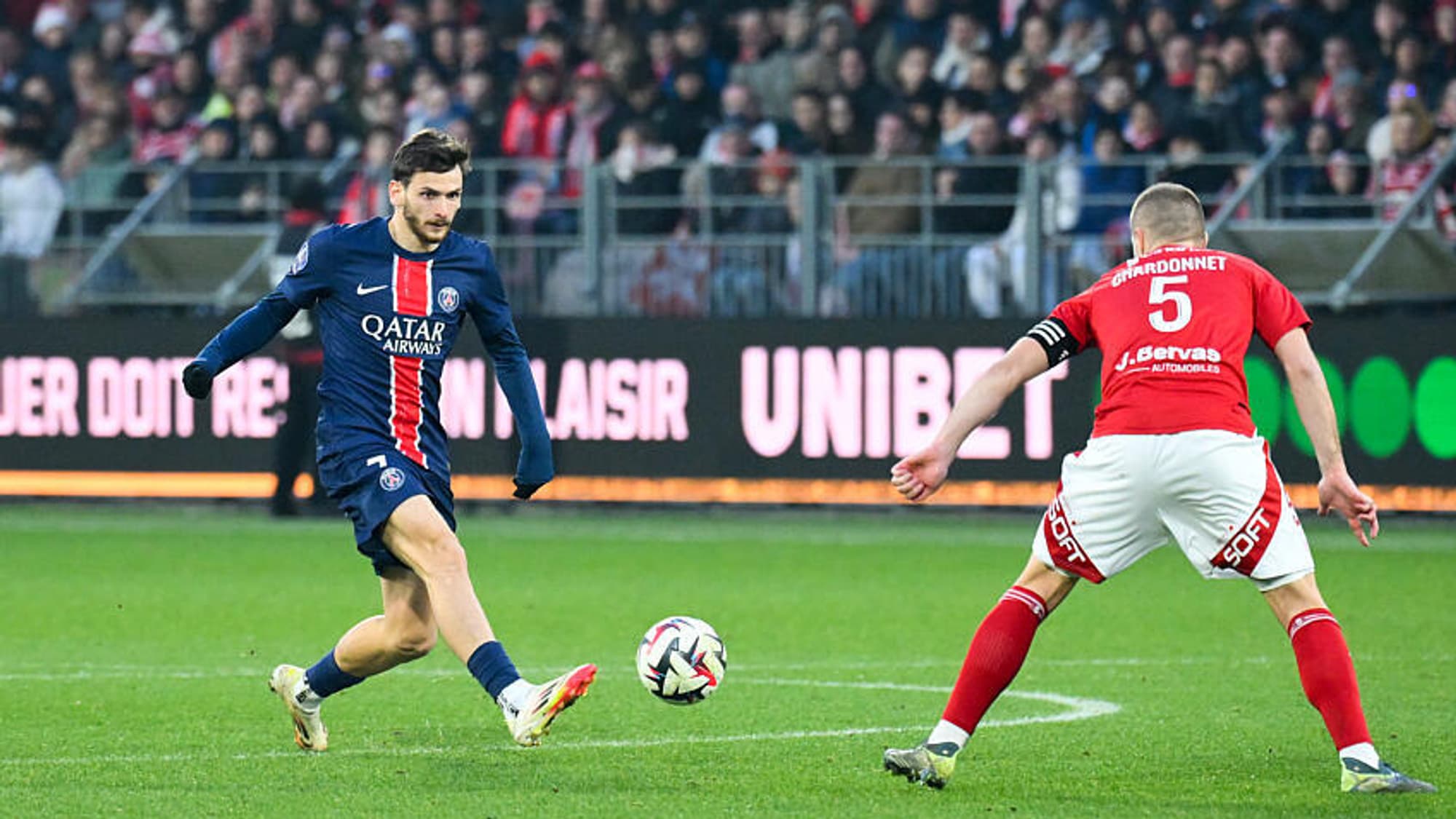 Ligue des Champions : le programme des barrages aller, avec Brest-PSG et Monaco-Benfica | SFR ACTUS