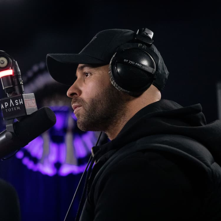 Validé : la saison 3 annoncée officiellement, avec humour | SFR ACTUS