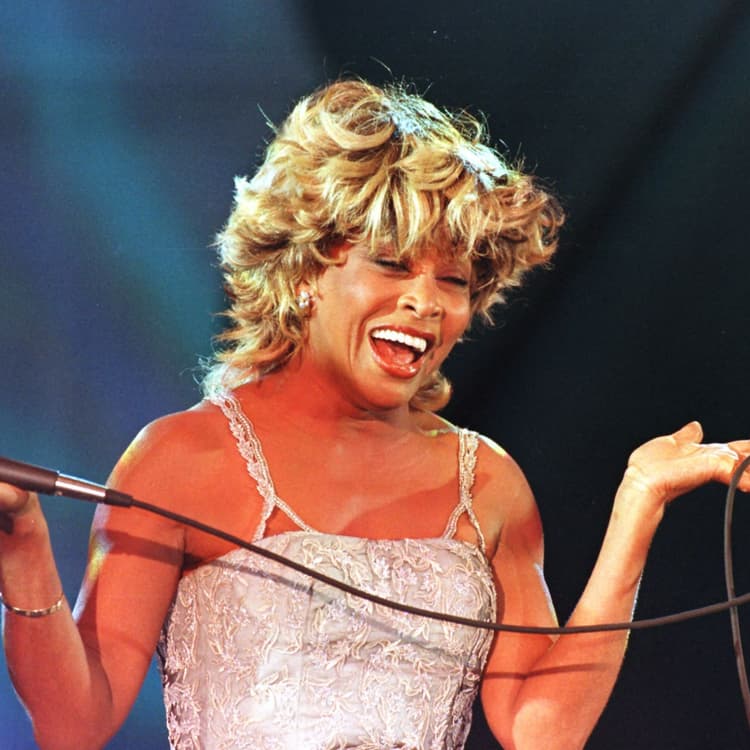 5 choses que vous ne saviez peut-être pas sur Tina Turner | SFR ACTUS