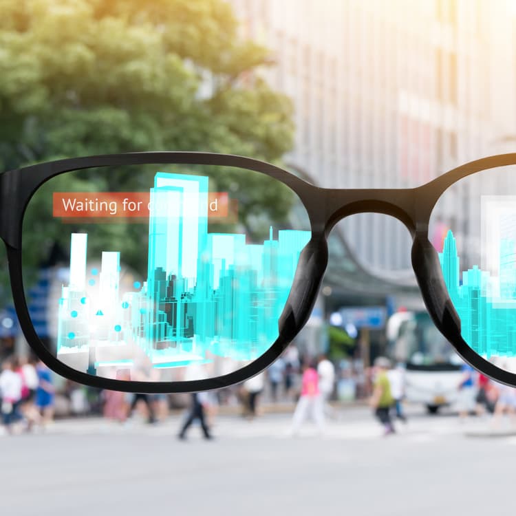 Facebook et Ray-Ban imaginent des lunettes intelligentes | SFR ACTUS