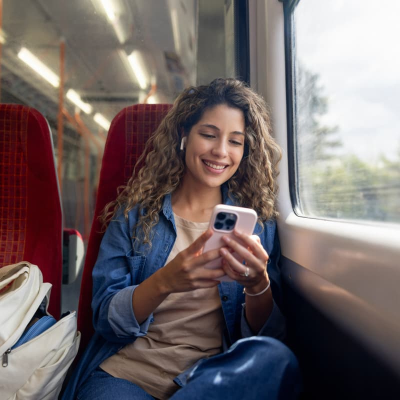 Offre mobile : découvrez le forfait 60 Go 5G à 27,99€ par mois chez SFR ...