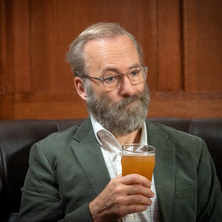 Lucky Hank : la série OCS qui signe le retour de Bob Odenkirk (Breaking ...