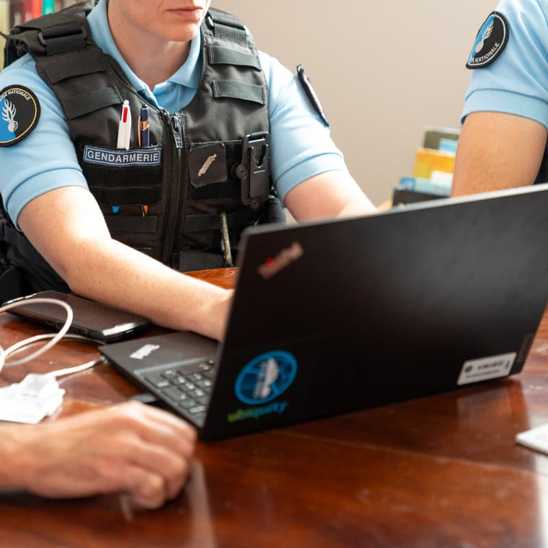 Quelle est la différence entre un code PIN et un code PUK ? | SFR ACTUS