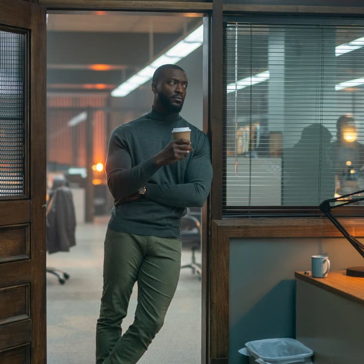 Cross : la série Prime Video aura-t-elle droit à une saison 2 ? | SFR ACTUS